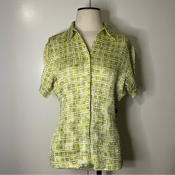 Casual Corner | Tops | Casual Corner Textured Green And White Satin Mod ...